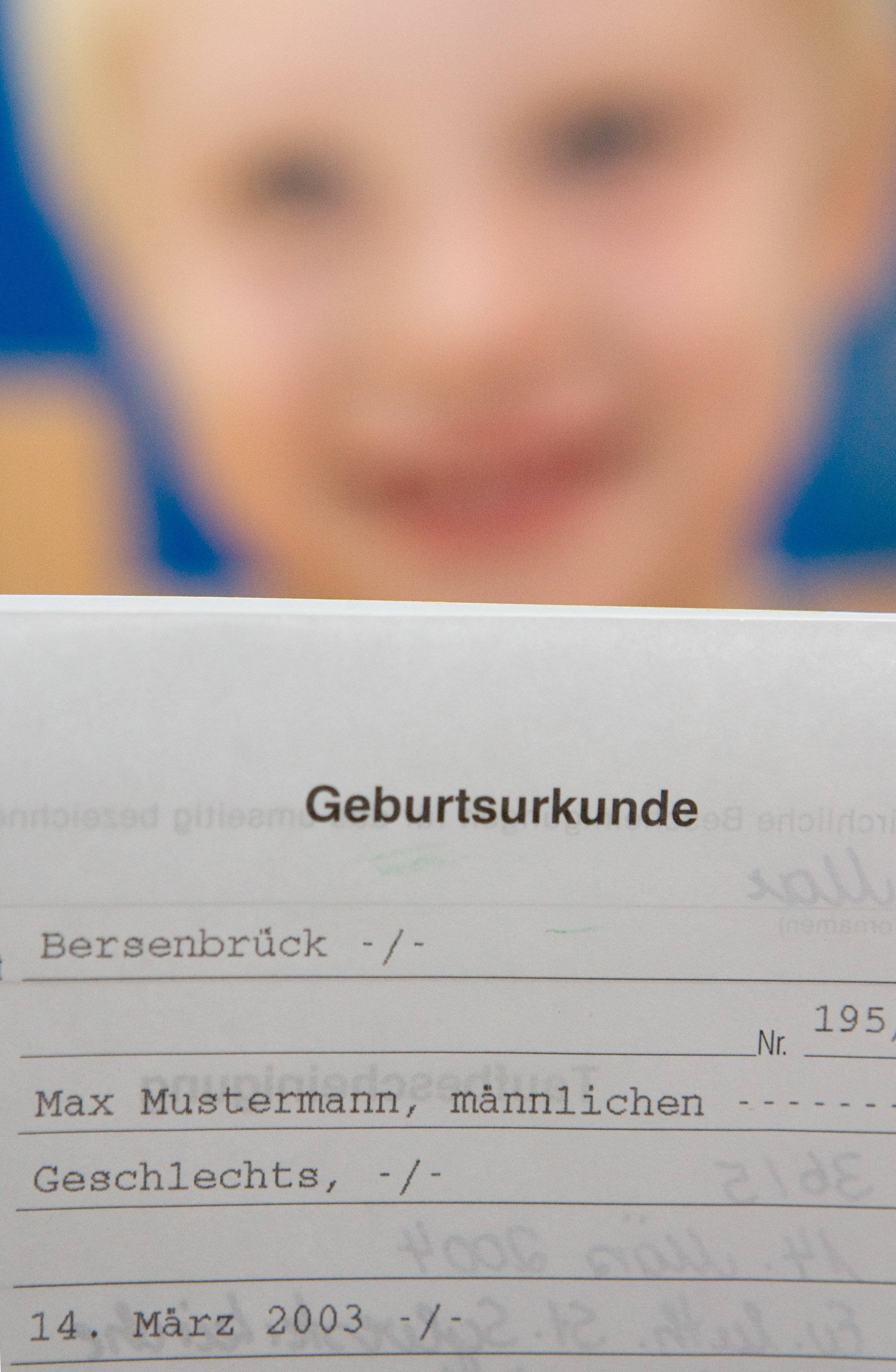 Obtaining a birth certificate for a person born in Germany - Federal ...